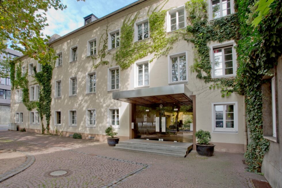 aretz+co - Kesselwagen-Logistik • Aretz Group